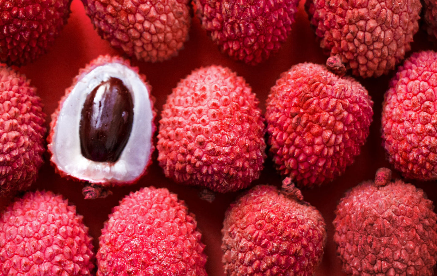 Lychee Benefits & Side Effects In Skincare | AAVRANI